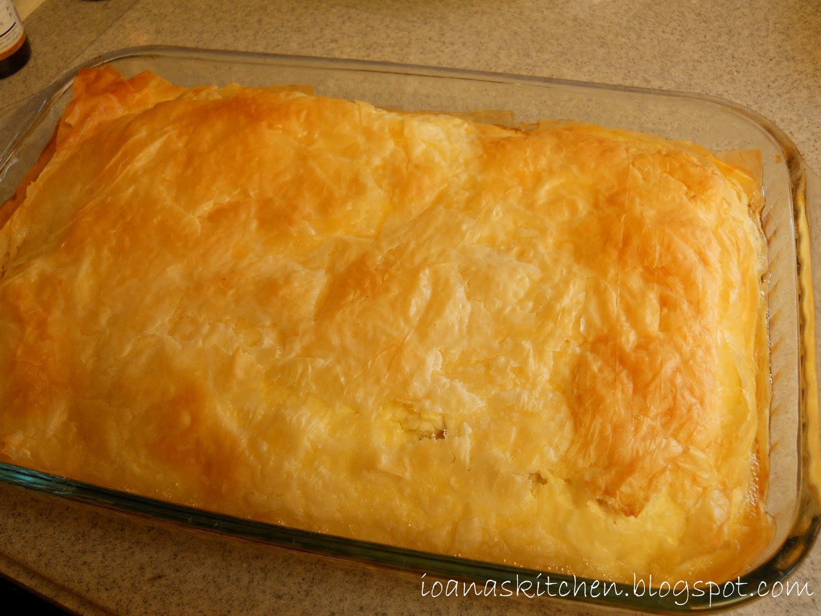 Romanian Cheese Pie (Placinta cu Branza)