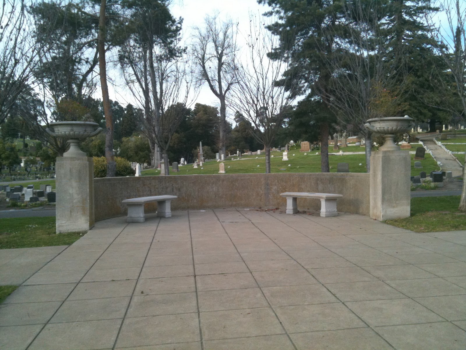 Lives of the Dead: Mountain View Cemetery in Oakland: February 2011