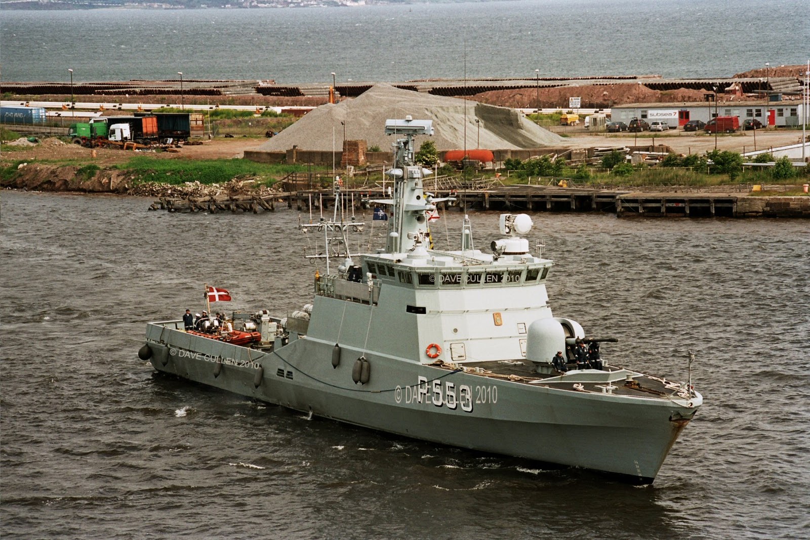 Warships and Auxiliaries: Flyvefisken Class Patrol Ship
