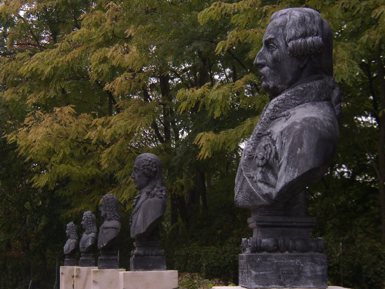 Cannizaro Park Swap: Gedenkstatte Heldenberg