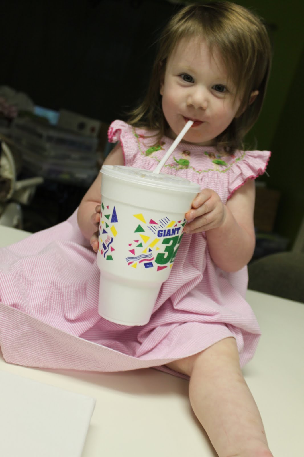 Mojoy: Gabbi does diet coke and GUM!