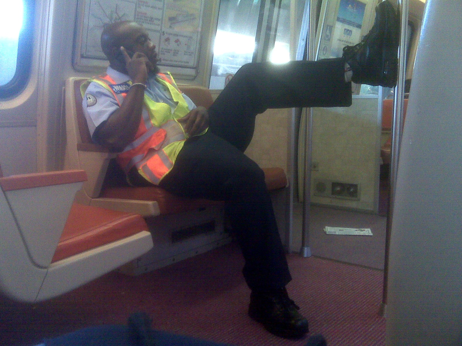 Unsuck DC Metro: Metro Employee Hall of Shame: Chillaxin'