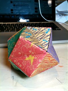 The Origami Hen: My First Sonobe Piece