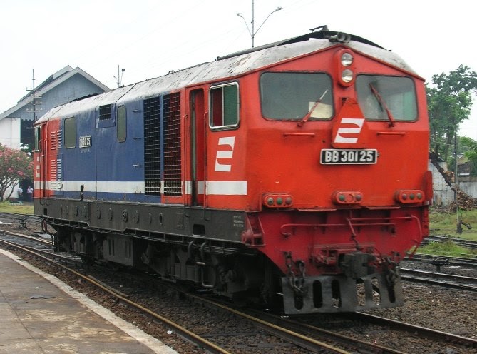 DATA TEKNIK LOKOMOTIF BB 301 ~ Blog Kereta Api Indonesia