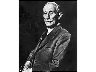 Uncharted World: Hubert Cecil Booth