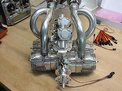 Isso e outras coisas...: Motor Mintor 220