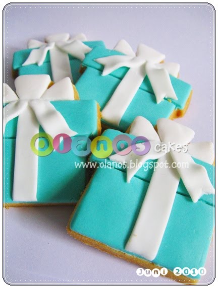 Olanos: Tiffany Box Cookies