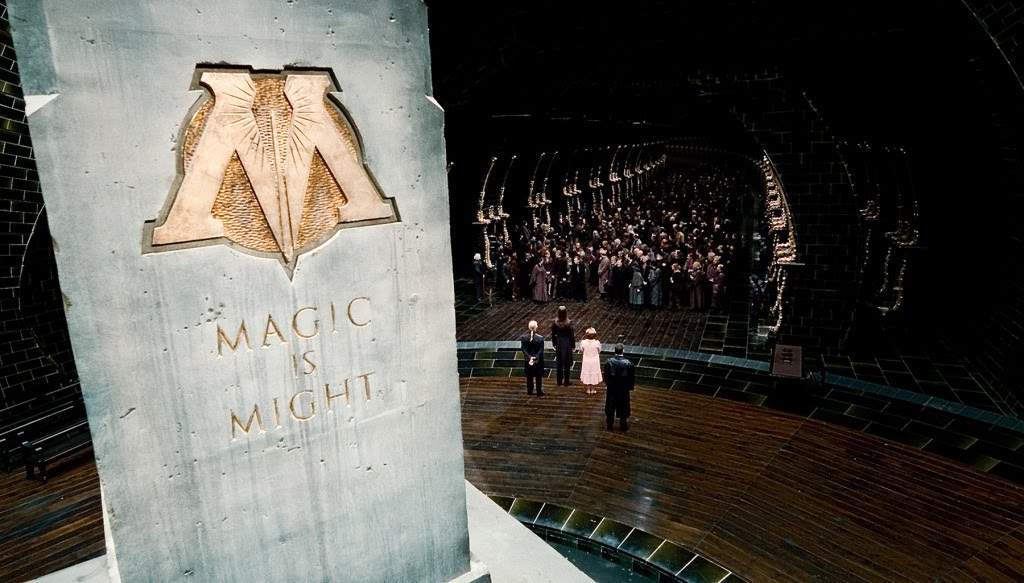 Harry Potter 7 Magic is Might : Teaser Trailer