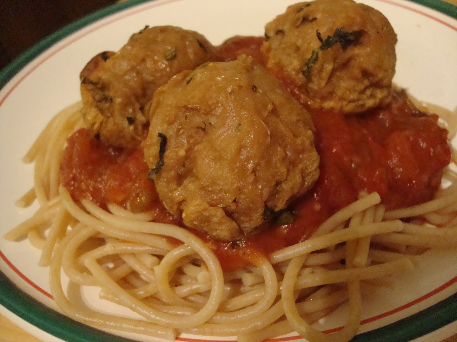 a vegan riot: Vegan MoFo # 12 Breaded Seitan Parmesan & Seitan Meatballs