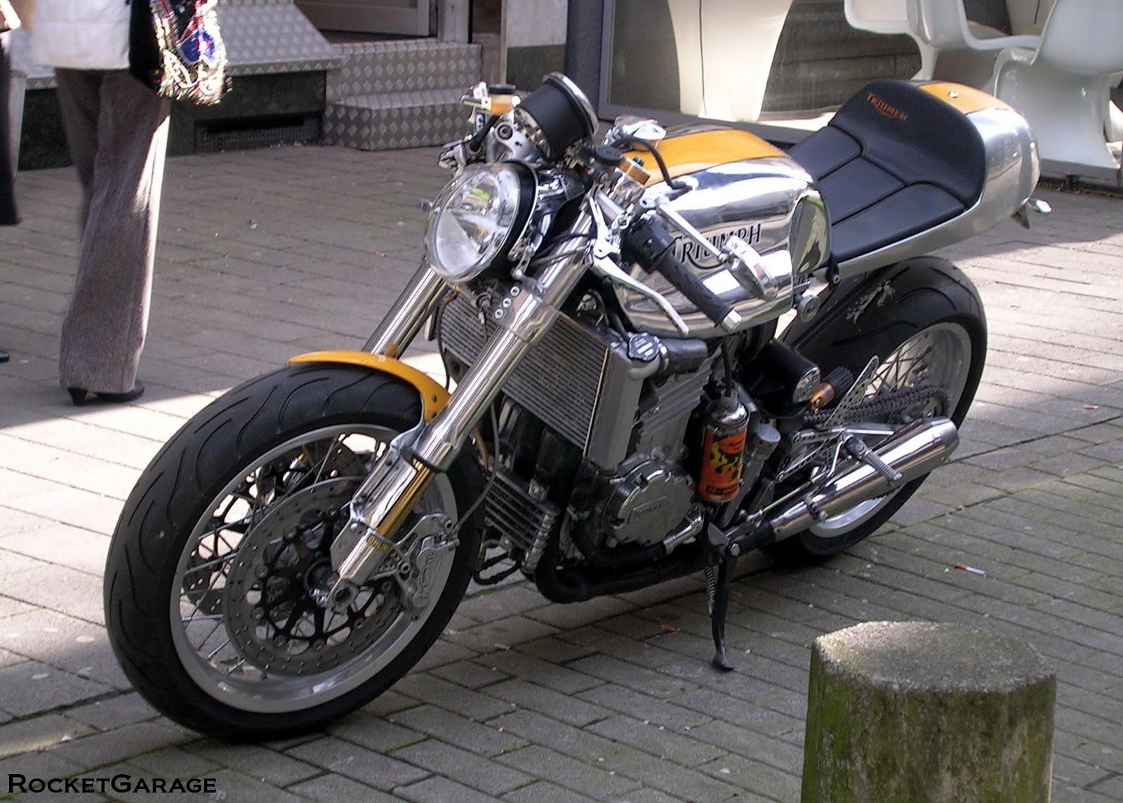 Super III Angel Bike - RocketGarage - Cafe Racer Magazine