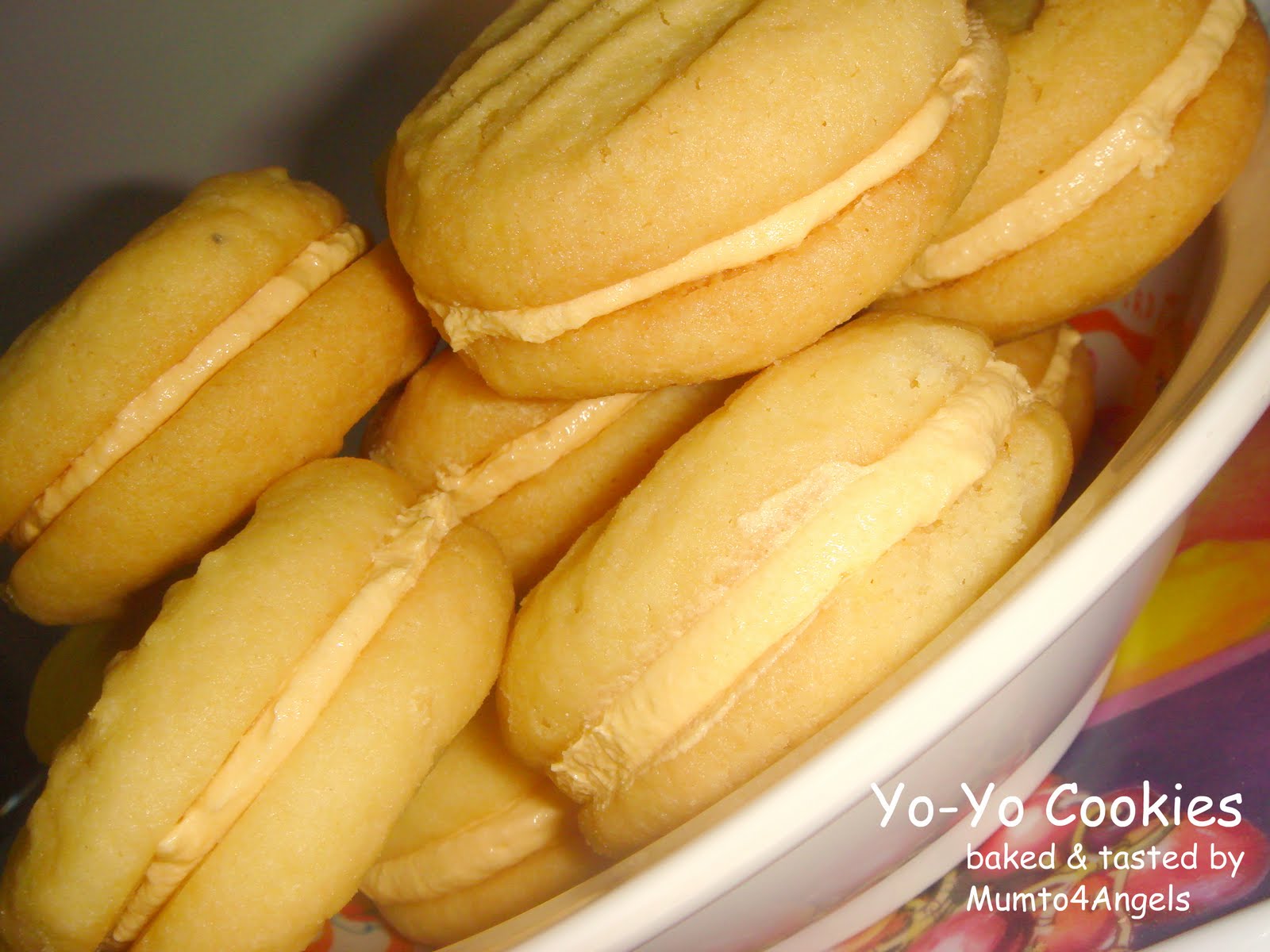Mum to 4 Angels: YO-YO Cookies with Buttercream Filling