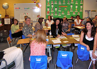 Mrs. Yollis' Classroom Blog: April is Family Blogging Month!