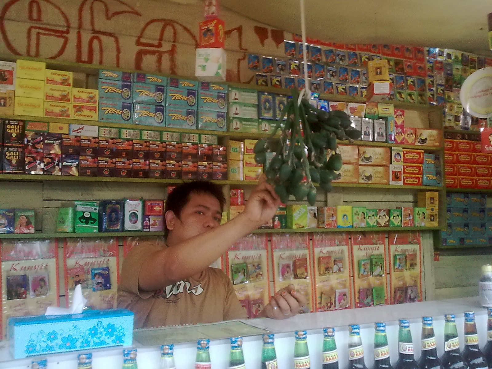 GRISSIK - SOUTH SUMATRA INDONESIA: Jus Pinang