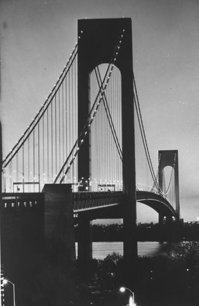 Inside the Apple: The Opening of the Verrazano-Narrows Bridge