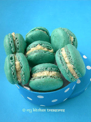 My Kitchen Treasures: Vanilla Butter cream Macaron
