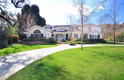 Crazy Days and Nights: Denise Richards' New Home