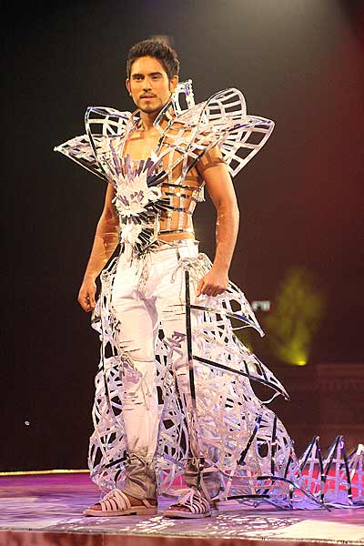 GO FiGURE!: FASHiON: BENCH UNCUT Part2