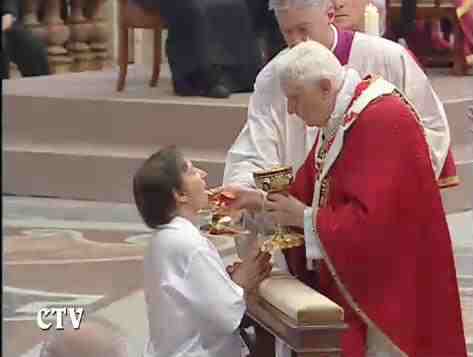 Pope Benedict on Communion in the hand