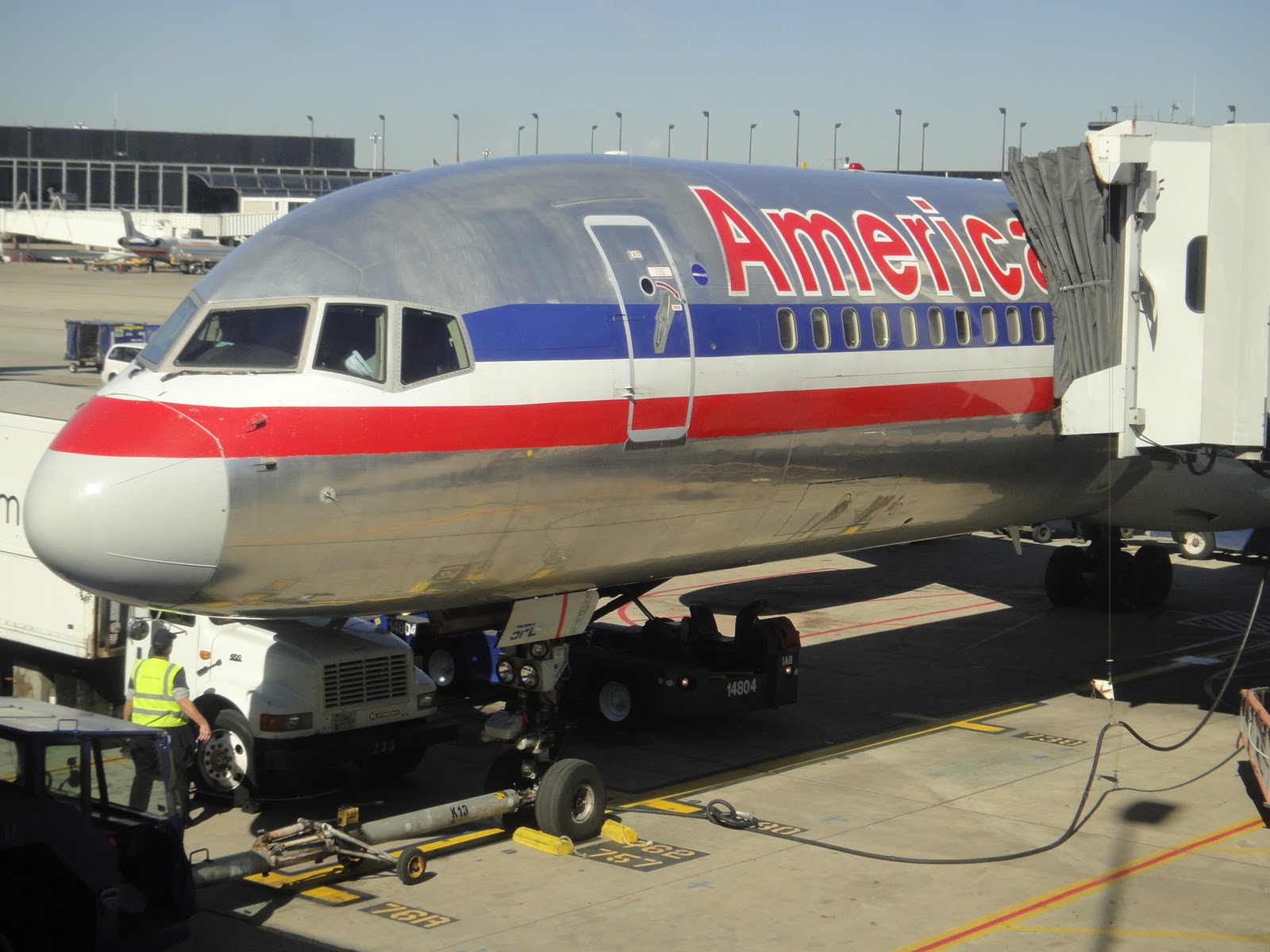 Going For Platinum Part 7 - Chicago to New York JFK American Airlines ...