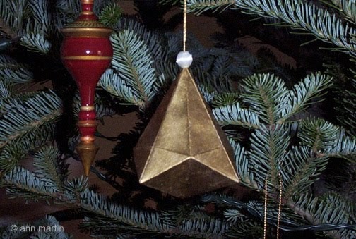 Make an Easy Paper German Bell Ornament