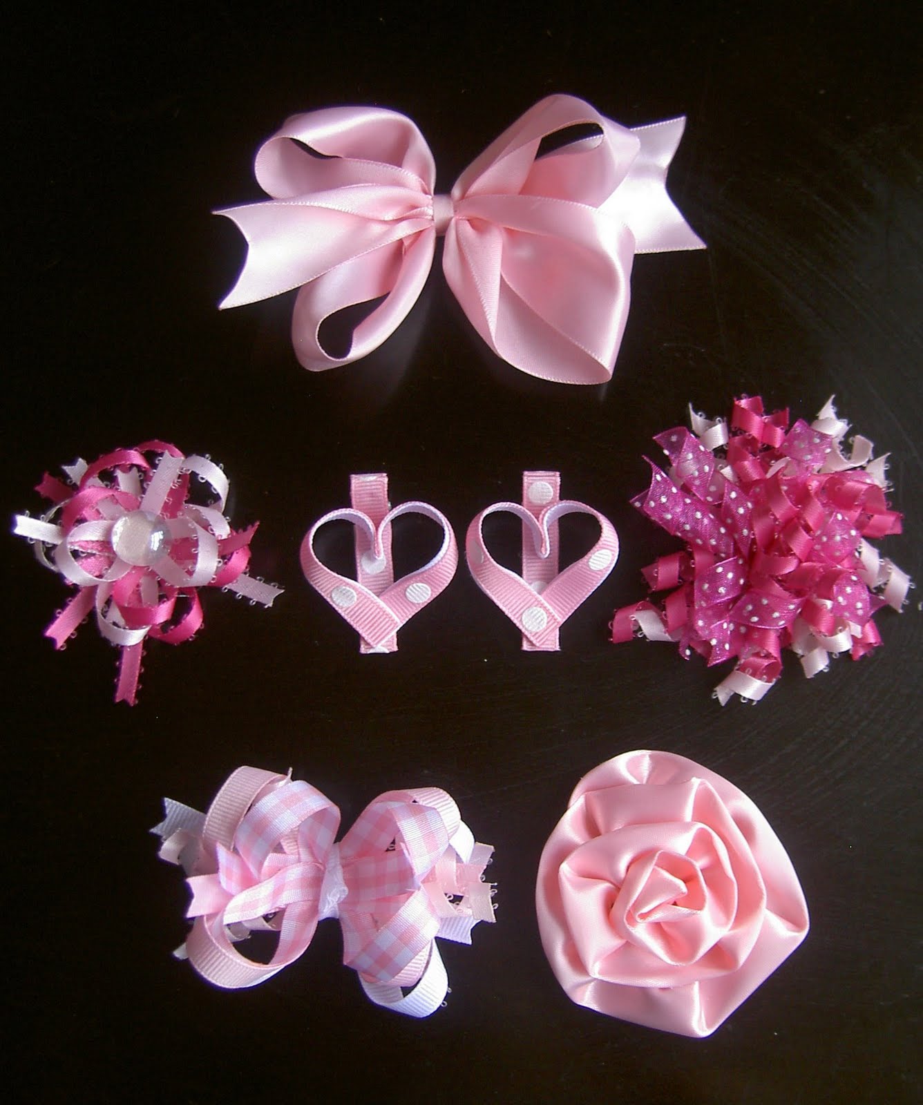 Diamonds, fur and laundry: Pretty Bows give away from The Mommy Brand!