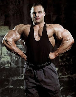 world bodybuilders pictures: young big muscles man bodybuilder danny ...