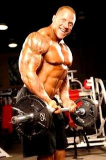 world bodybuilders pictures: mike van wyck in gym on practice