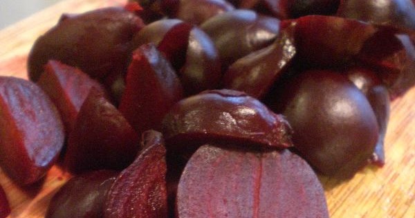 Syrian Beet Salad (I Heart Beets) | A Bushel of What?