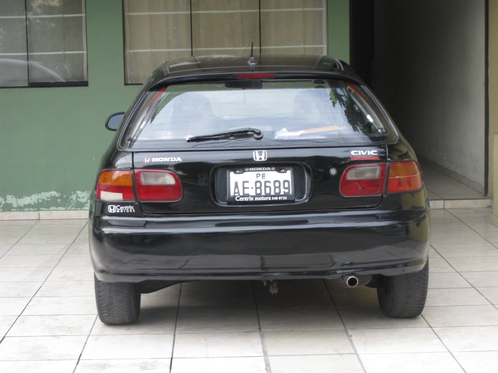AUTOS: HONDA CIVIC HATCHBACK 95