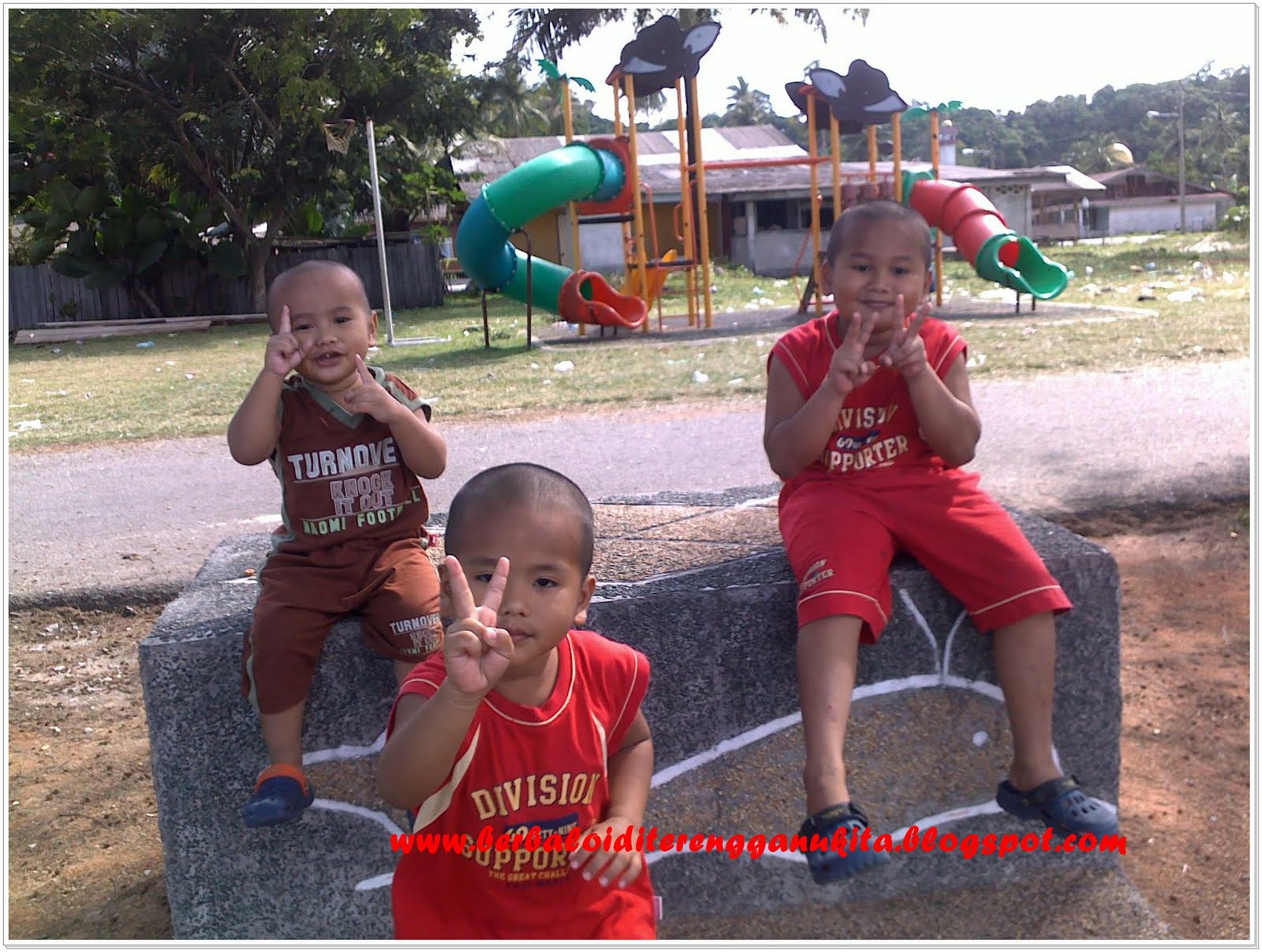 MENIKMATI PANORAMA YANG INDAH DI PANTAI BATU RAKIT | Berbaloi di ...