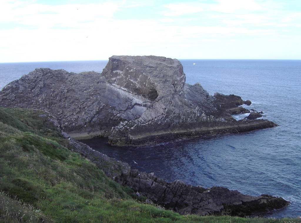 Turn Left at Bognor Pier: Walk 186 -- Portsoy, via Cullen & Portknockie ...