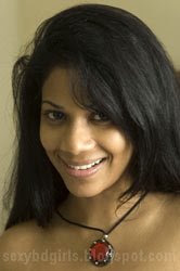 Sexy Bangladeshi Girls: Lara Lotus