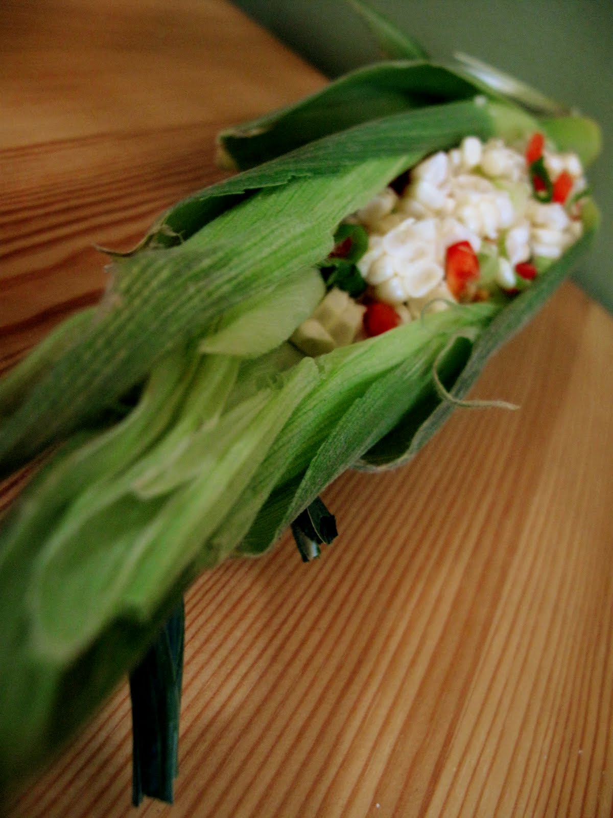 10x10: Delicious Fish: Fish Grilled in Corn Husks