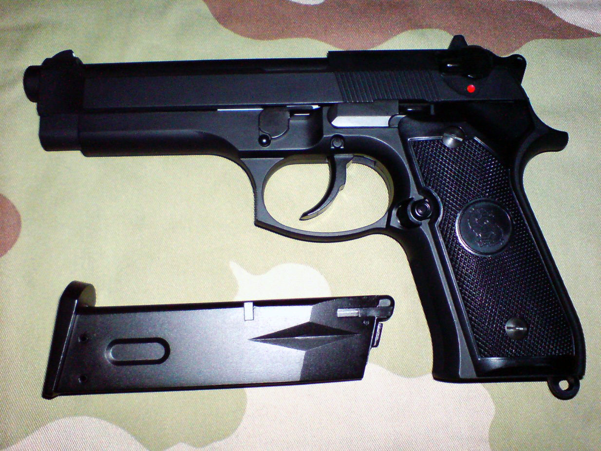 Airsoft and Self Defense Guns/Arme: Pistol Aer Comprimat Arma Airsoft ...