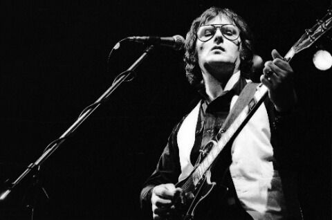 Line Out 98,7 fm: Gerry Rafferty