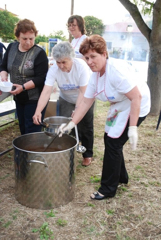 Εφημερίδα Κορινός: ΑΝΑΒΙΩΣΗ ΕΘΙΜΟΥ ΚΟΥΡΜΠΑΝΙ ΑΠΟ ΤΟ ΣΥΛΛΟΓΟ ...