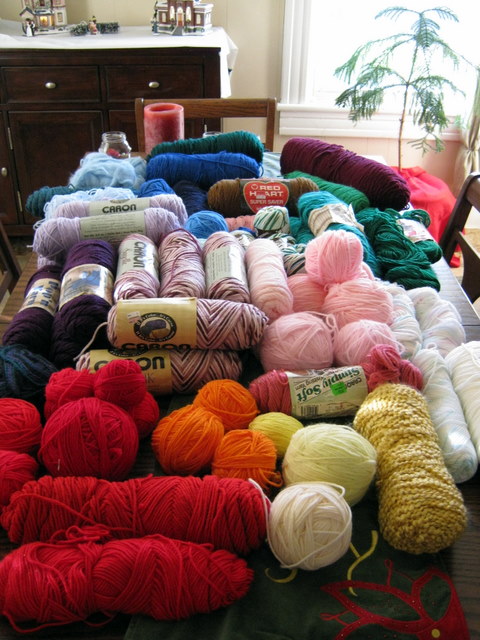 The Student Knitter: Free Yarn for Charity Knitting