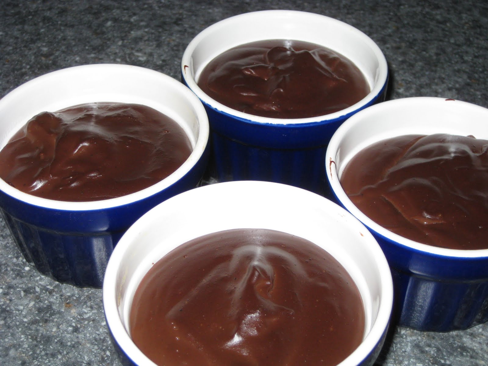 Sugar Coma: HOMEMADE CHOCOLATE PUDDING