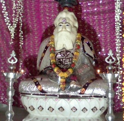 Shri Vijay Shanti Guru Dev: Guru Bhakthi - 2011 New Year Eve in Chennai