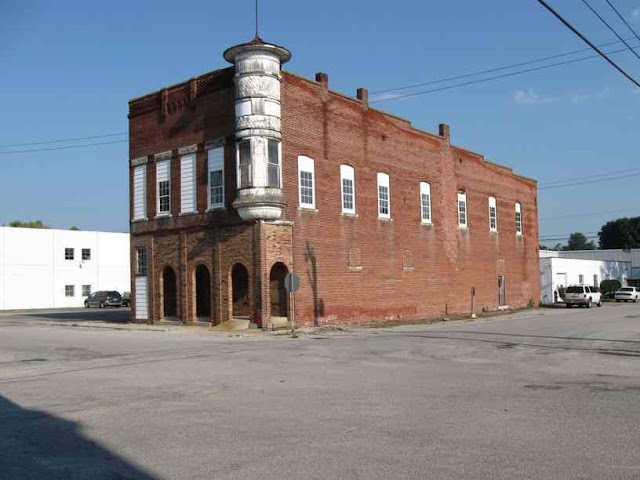 Rensselaer Adventures: Downtown Wolcott