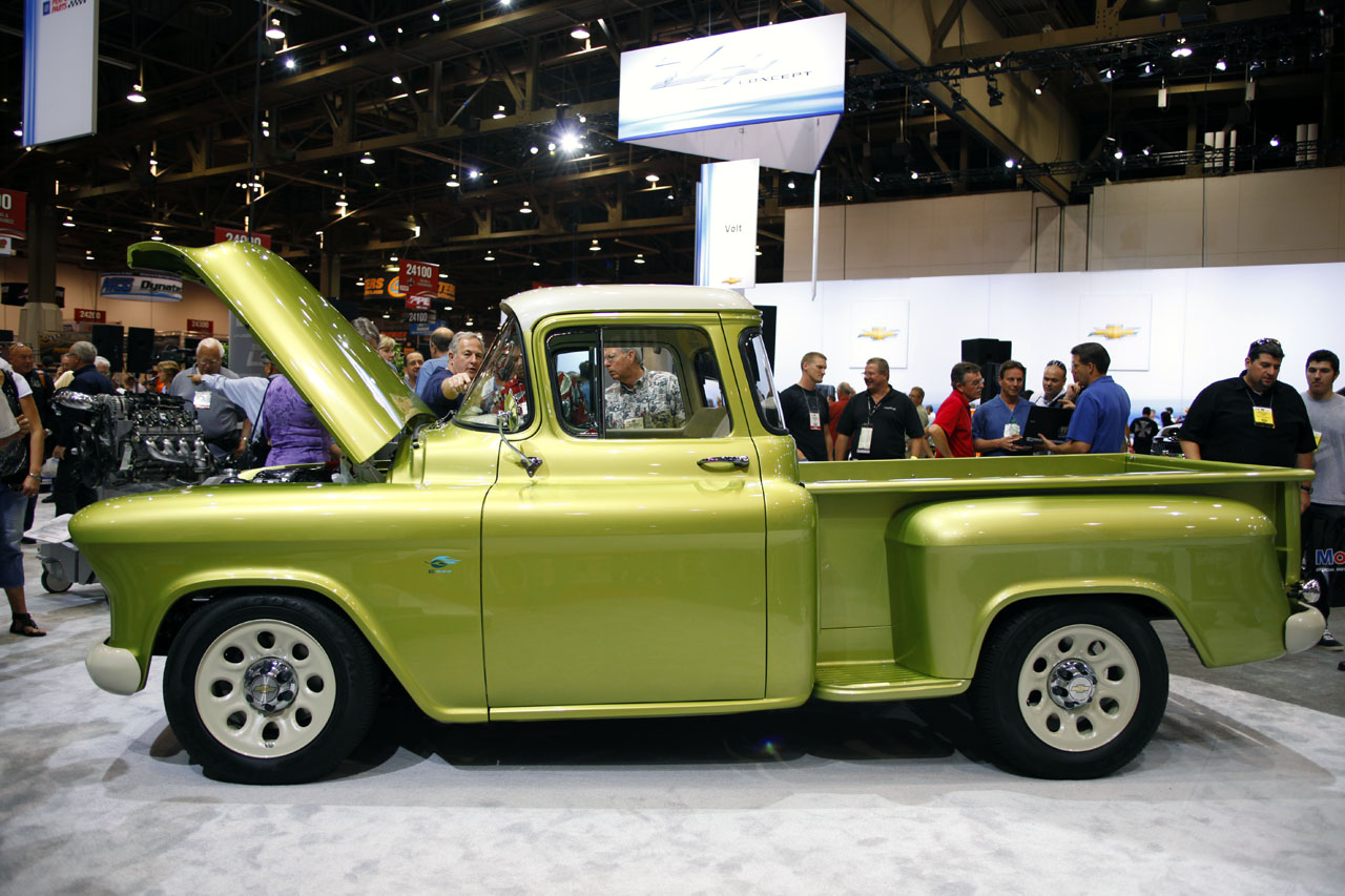 Sport Cars: SEMA 2010 Live : Chevrolet E-Rod Truck details pics and price