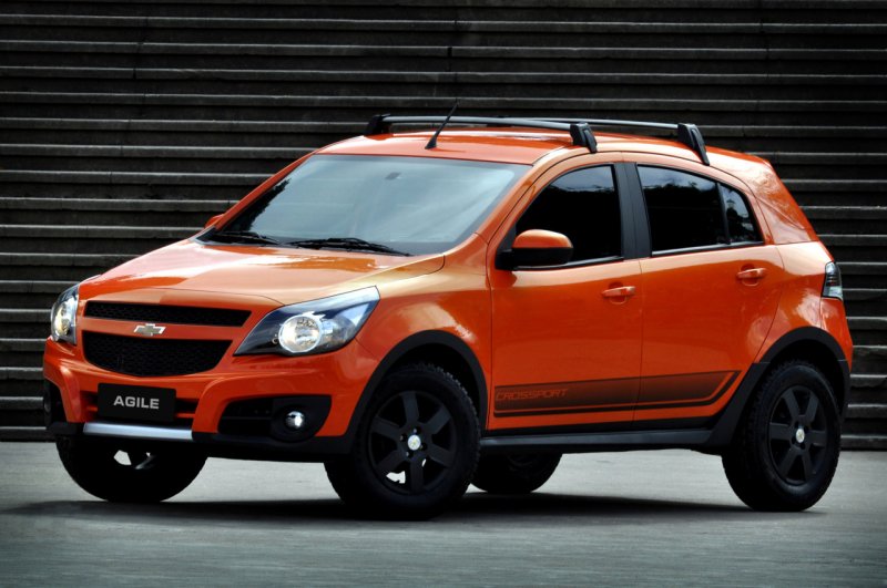 Garage Car: Chevrolet showed a compact crossover Agile Cross Sport