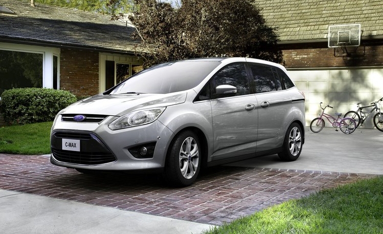 Looks Like a Car: In the U.S. introduced a new generation of 2012 Ford ...