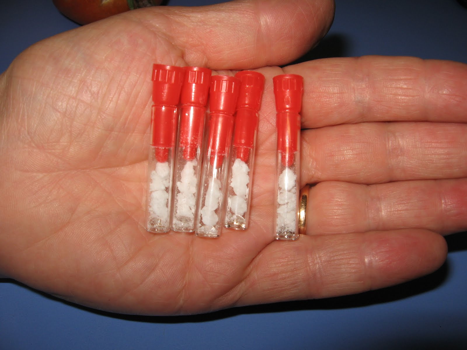 Esto se le cayó a un trabajador en casa. : r/PuertoRico