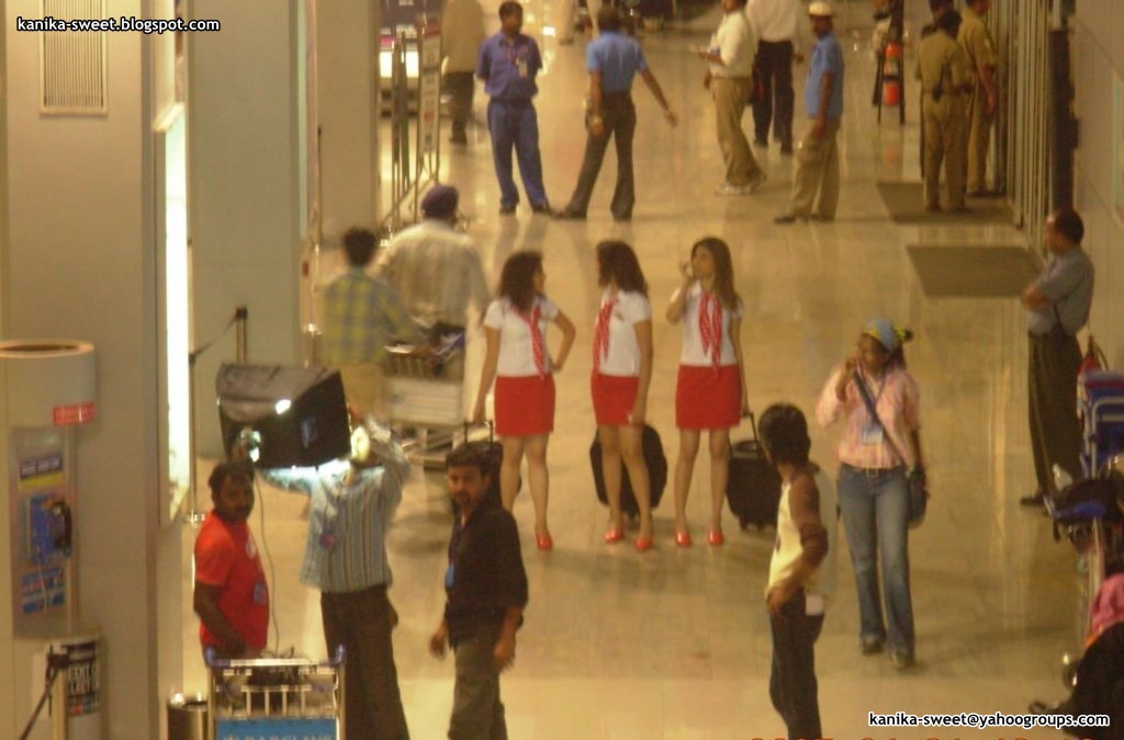 Australian Bikini: Kingfisher Air Hostess Fashion Show at Airport