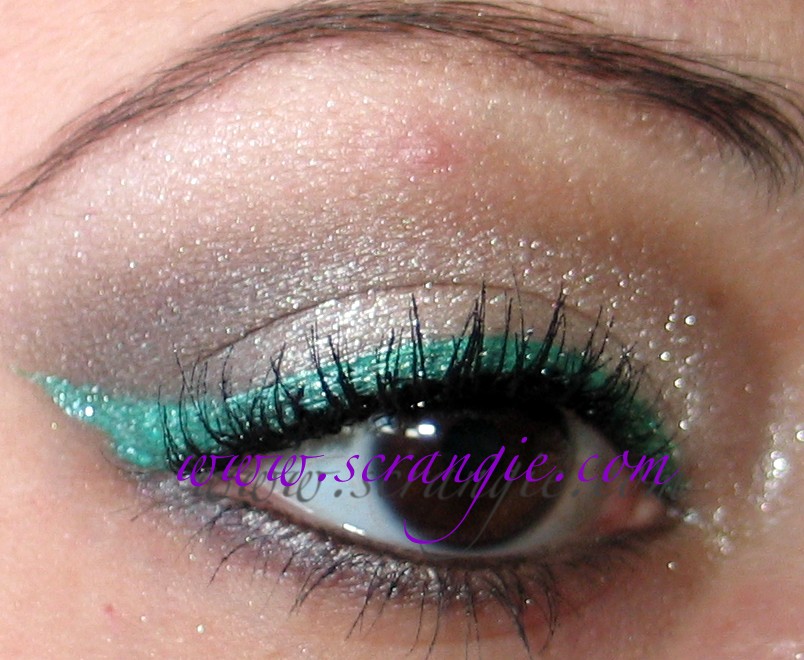 Scrangie: Snowy Eye of the Day