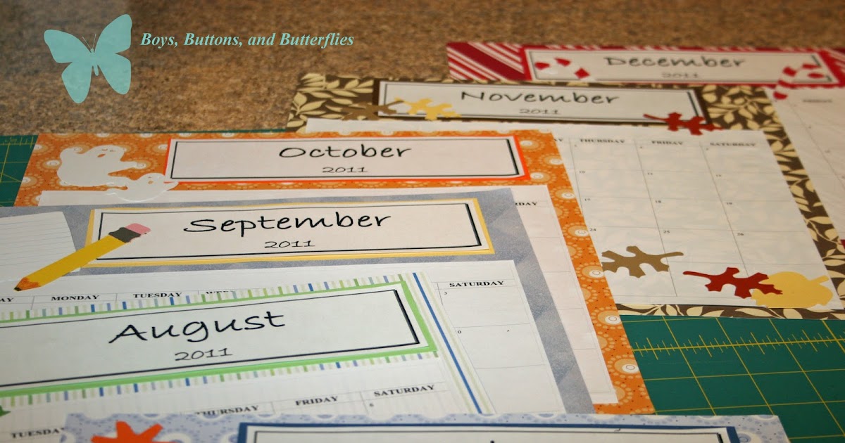 Buttons and Butterflies: Gearing up for 2011: Scrapbook Calendar