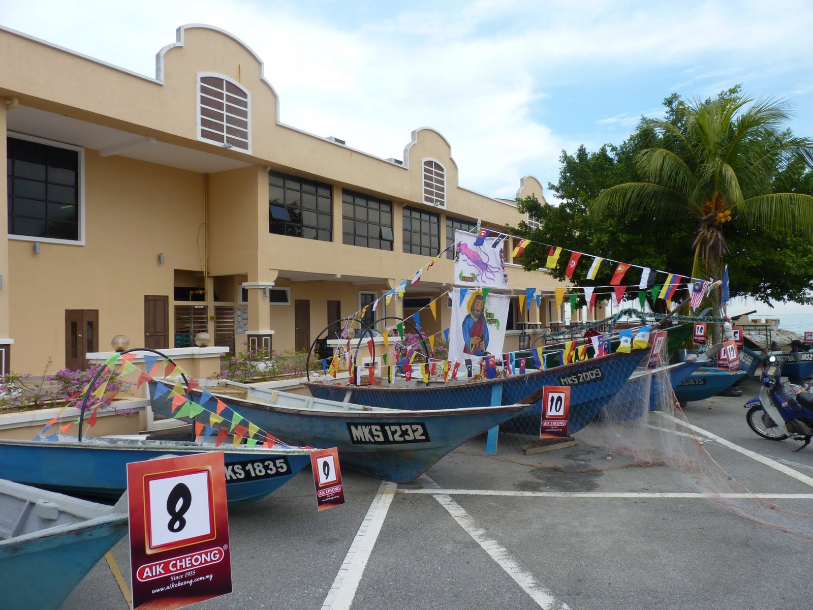 Jornal Papia Português: Festa de São Pedro