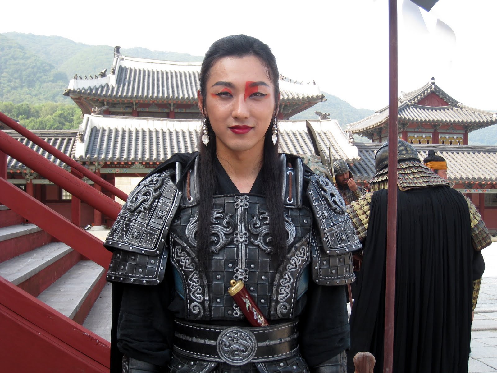 ซอนต๊อก มหาราชินีสามแผ่นดิน (Queen Seon Deok / 선덕여왕): [Article & Photo ...