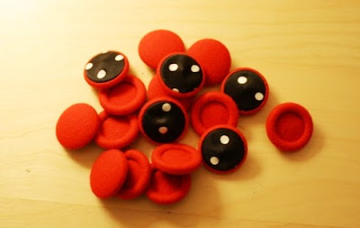 Gertie's New Blog for Better Sewing: Buttons, Glorious Buttons!